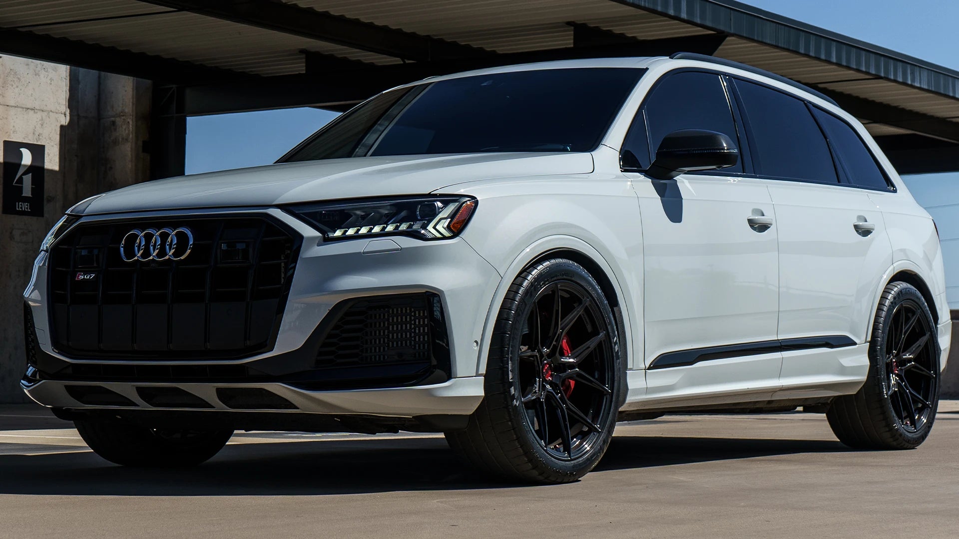 Evo Collection Custom – Variant Alloy Wheels